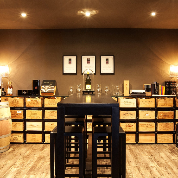 Storage system for 12-bottle wine cases | EuroCave