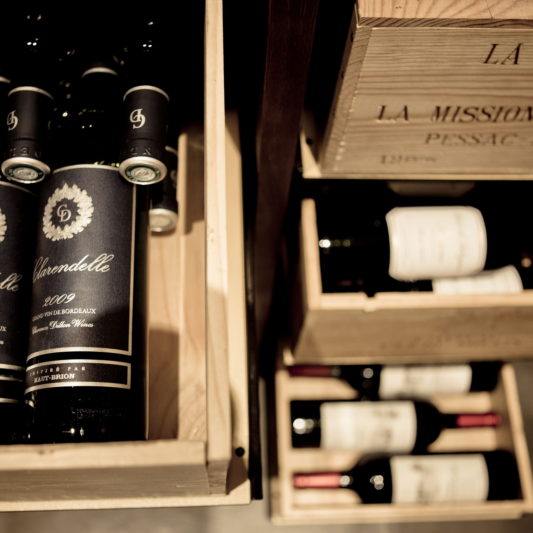 Storage system for 12-bottle wine cases | EuroCave